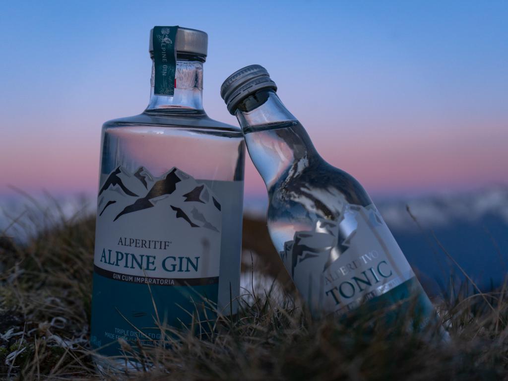 Alpine Spezialitäten - Alperitif